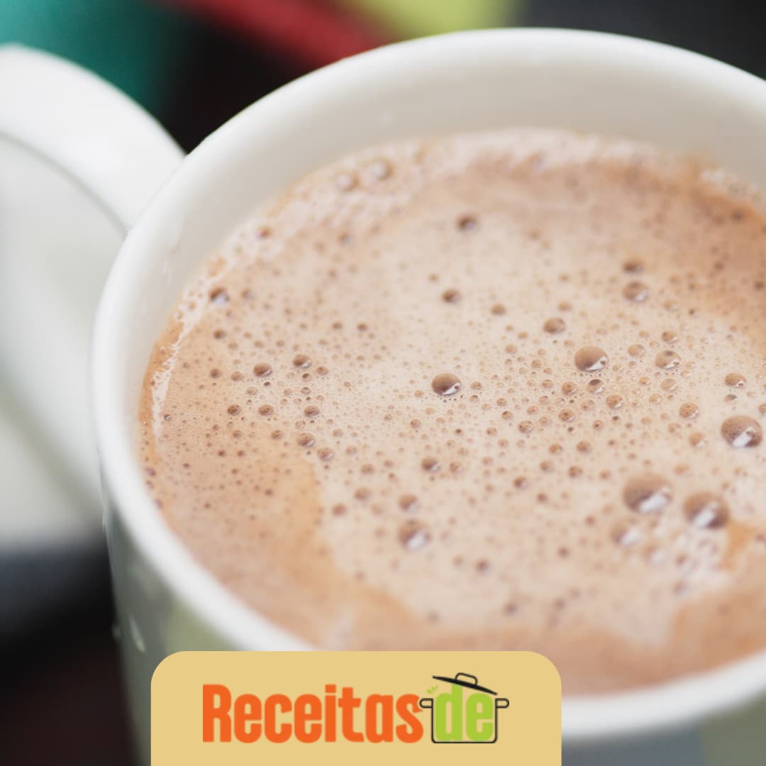Receita de Chocolate Quente Irresistível - Receitas de ...