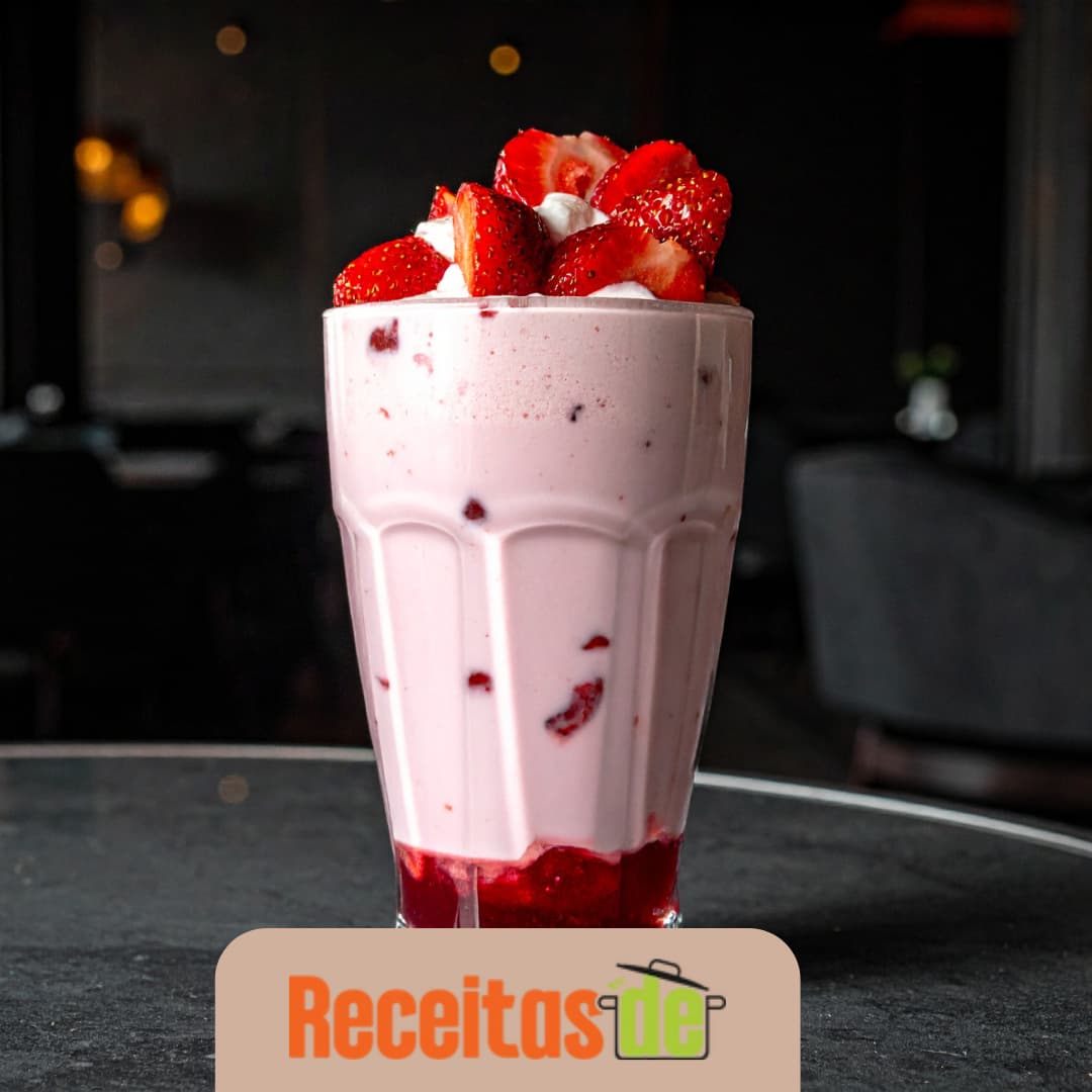 Receita de Vitamina Refrescante de Morango - Receitas de ...